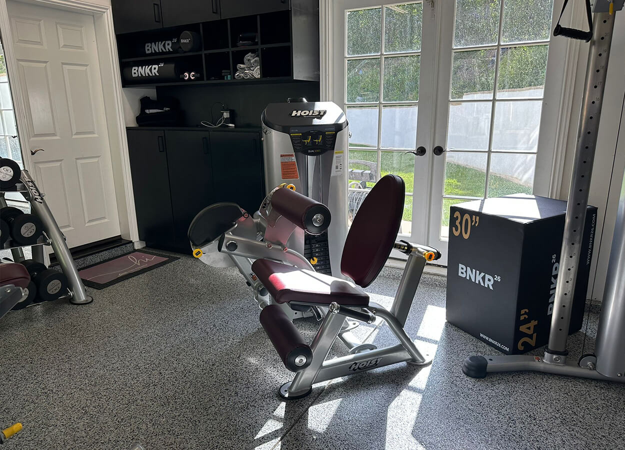 BNKR26 and Hoist Gym Package
