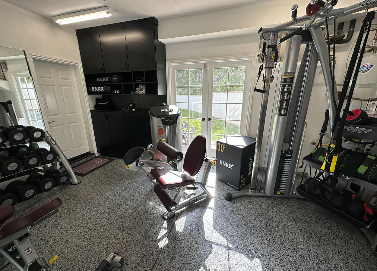 BNKR26 and Hoist Gym Package